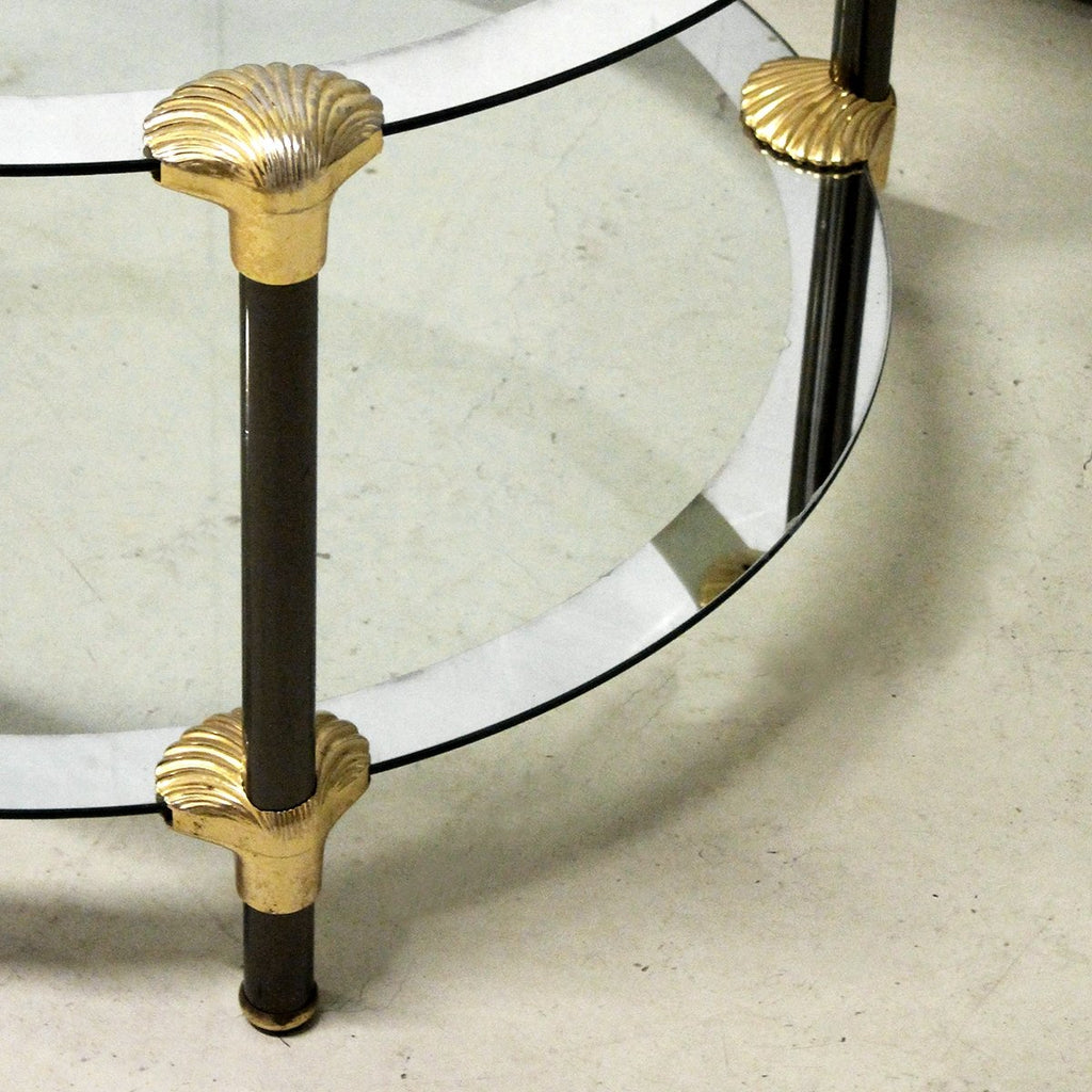 Table ronde en verre ornée de coquillages dorés - Circa 1970 – Maison ...